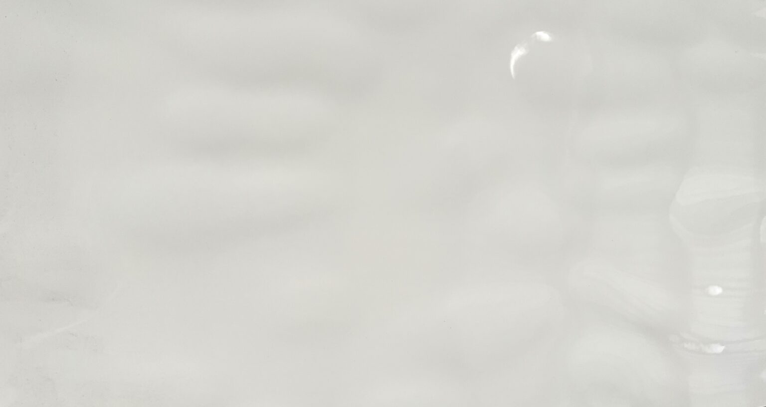 Bianco Ripple Gloss White 300x600 - Gia's Bathrooms and Tiles